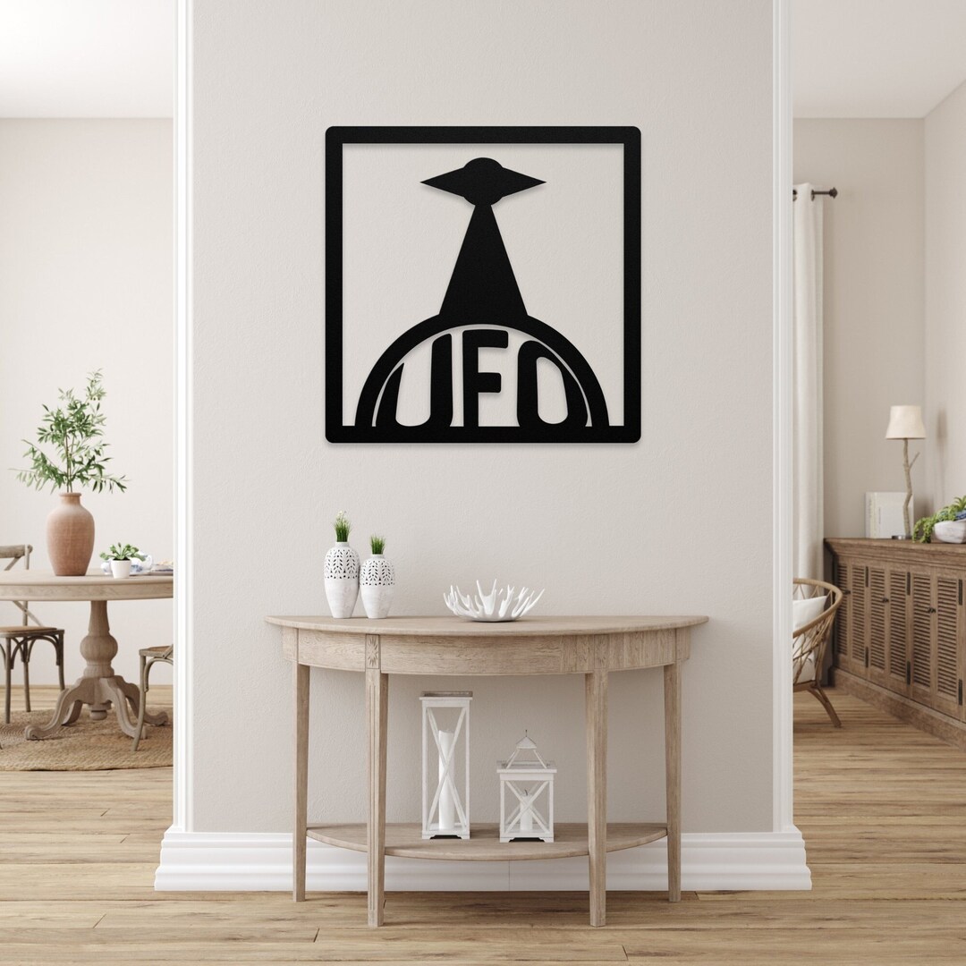 UFO Metal Wall Art, UFO Metal Sign, Alien Metal Art, UFO Gift, Flying ...