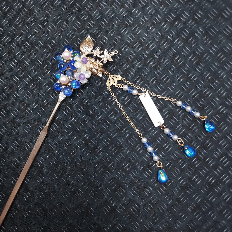Handmade Blue and White Glass Flower Hair Stick, Gold Tone Brass Leaf ...