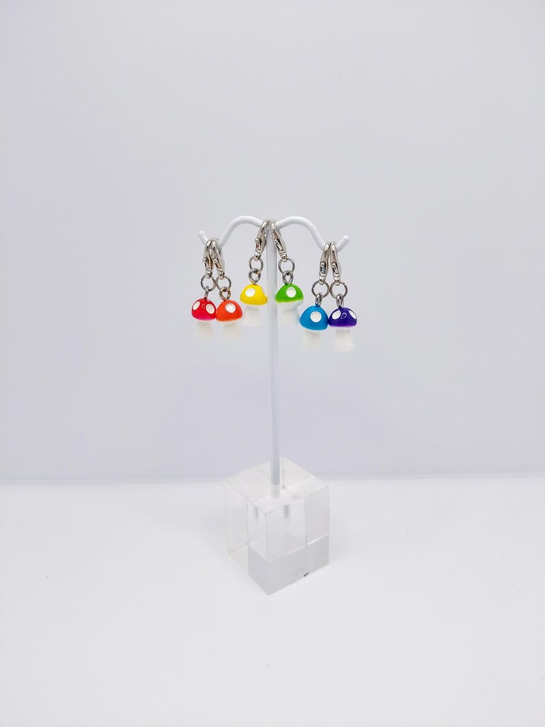 Rainbow Mushroom Stitch Markers, Set of 6, Mushies, Bag Charms, Zipper ...