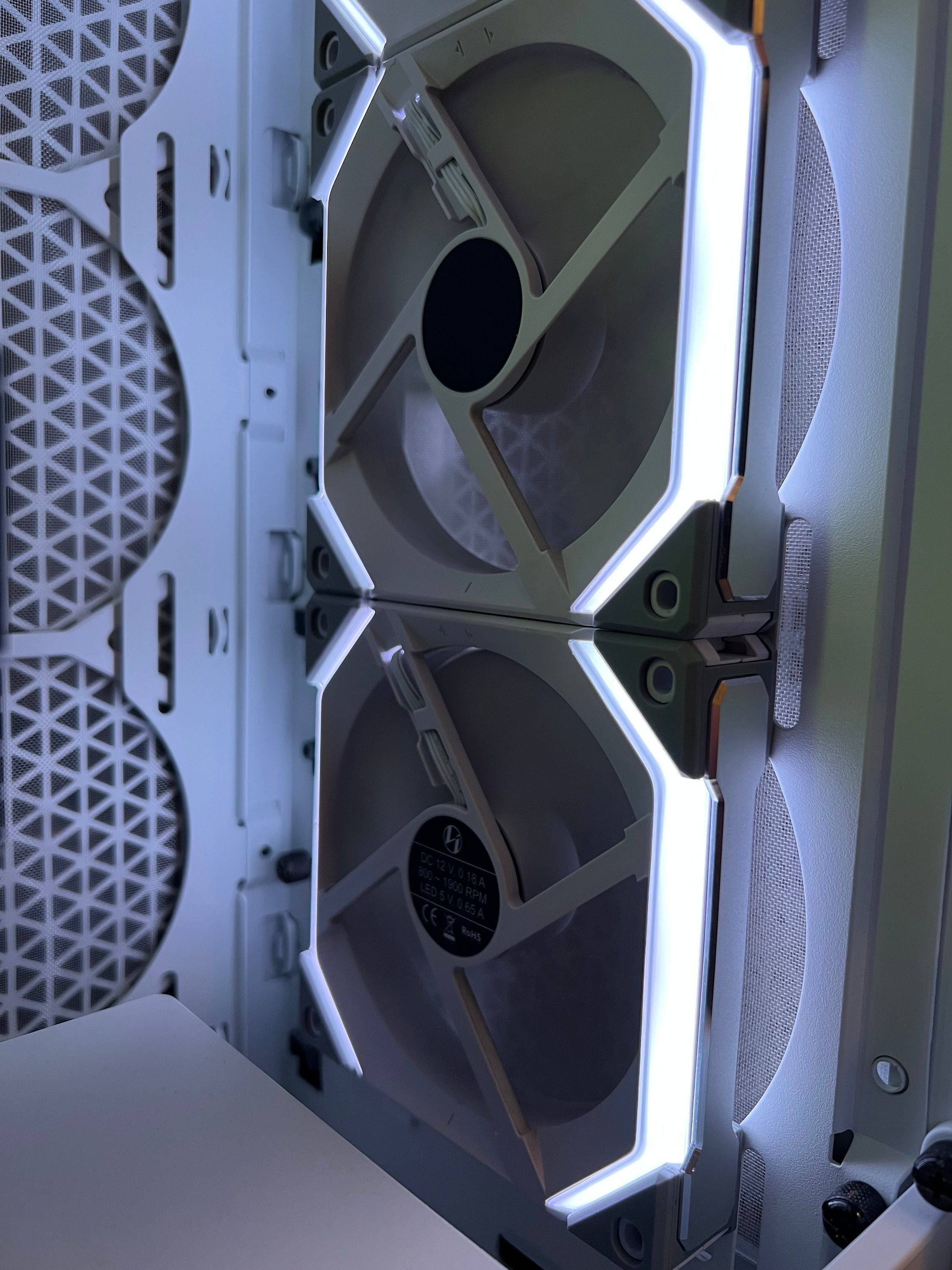 33mm PC Fan Hub Blackout Stickers Premium Vinyl Matte Black Fan Sticker ...