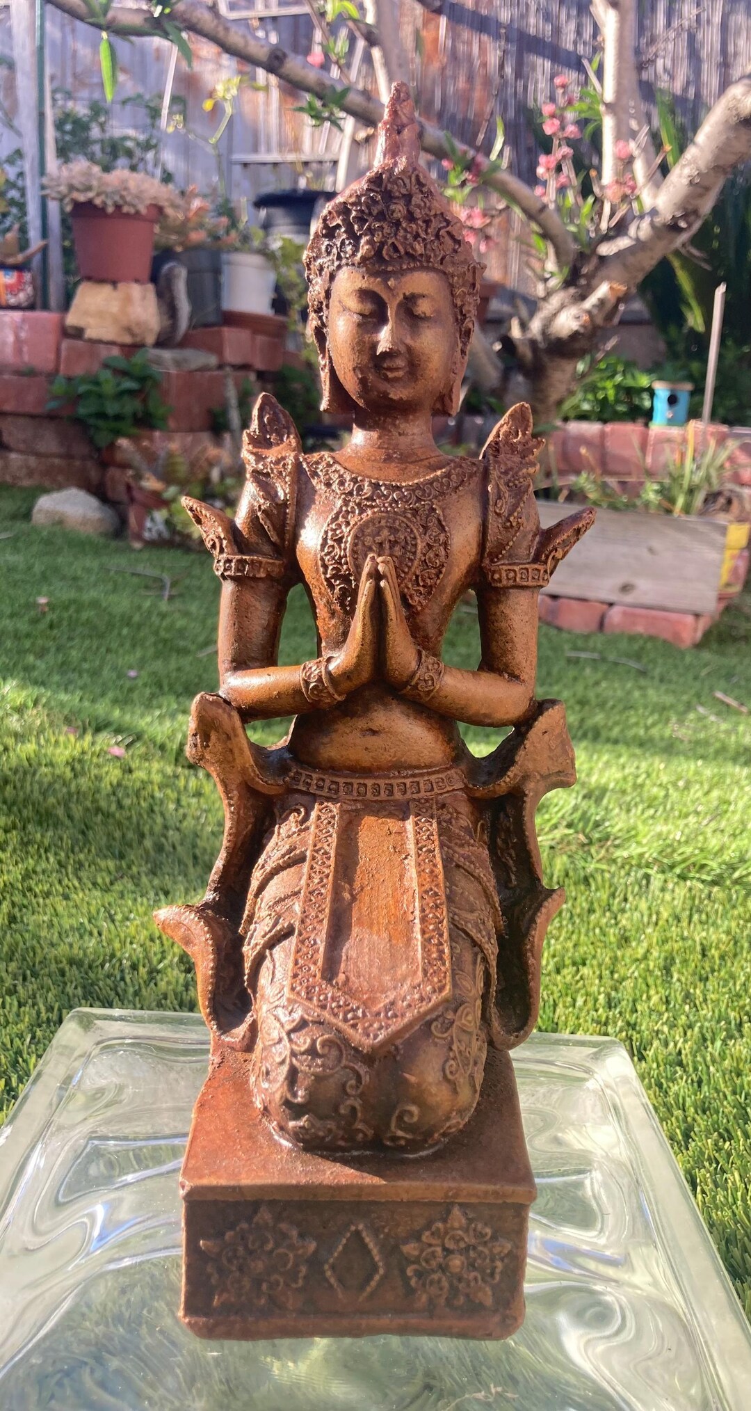 Buddha Statue Kneeling/ Brown Acid Wash Stone Concrete, Spiritual Yoga ...