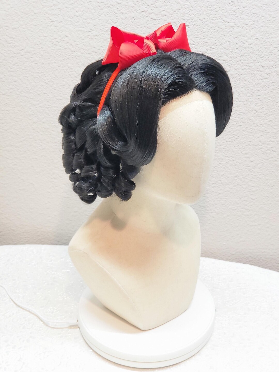 Snow White-inspired Wig, Classic Princess Wig, Fairy Tale Princess Wig ...