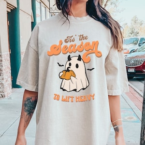 Retro Ghost Gym Shirts for Weightlifting, Halloween Workout Tshirt Gift ...