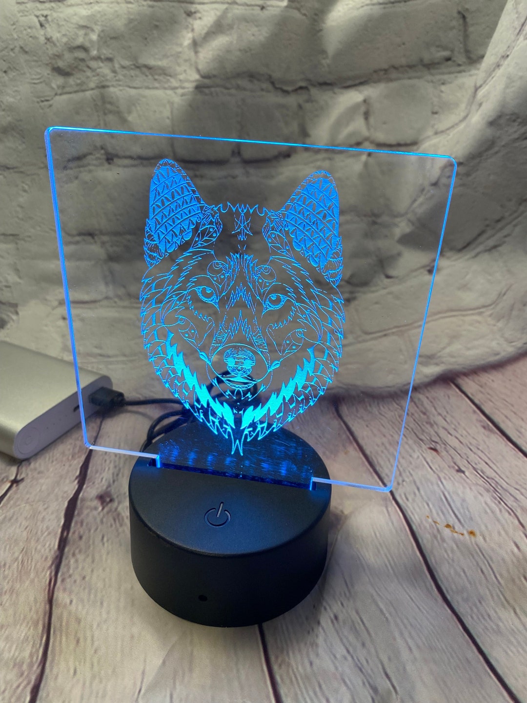 Acrylic LED Light With Stand 3D Wolf Laser Engraved on Acrylic 16 ...