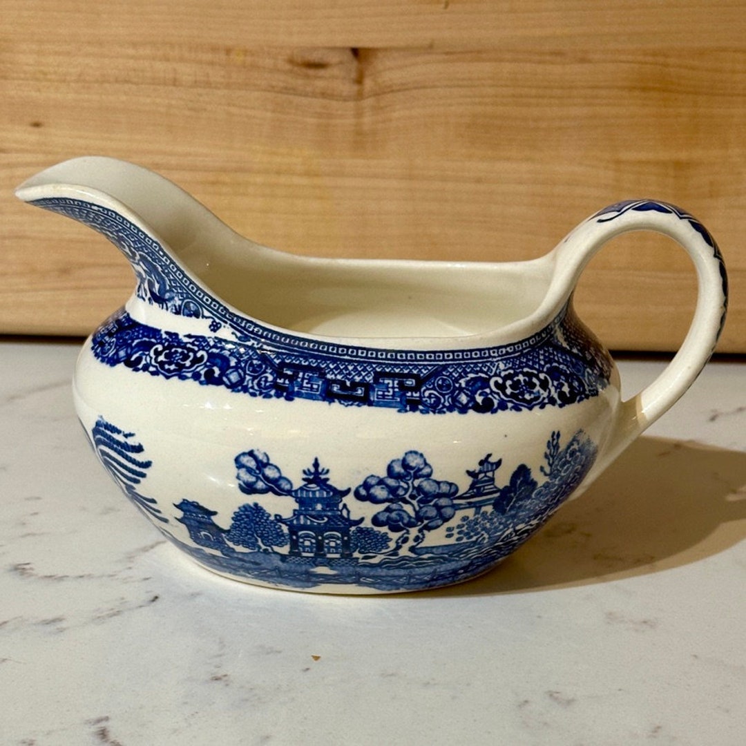 Vintage Blue Willow Gravy Boat: Unmarked Transferware Serving Dish - Etsy