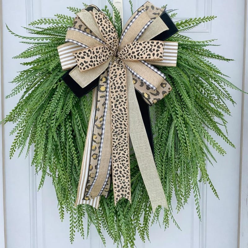 Fern & Heart Wreath - Etsy