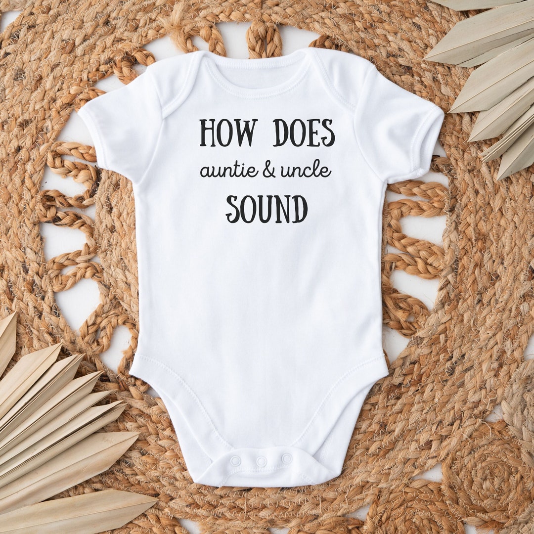 Pregnancy Announcement for Aunt and Uncle Baby Short Sleeve Onesie ...