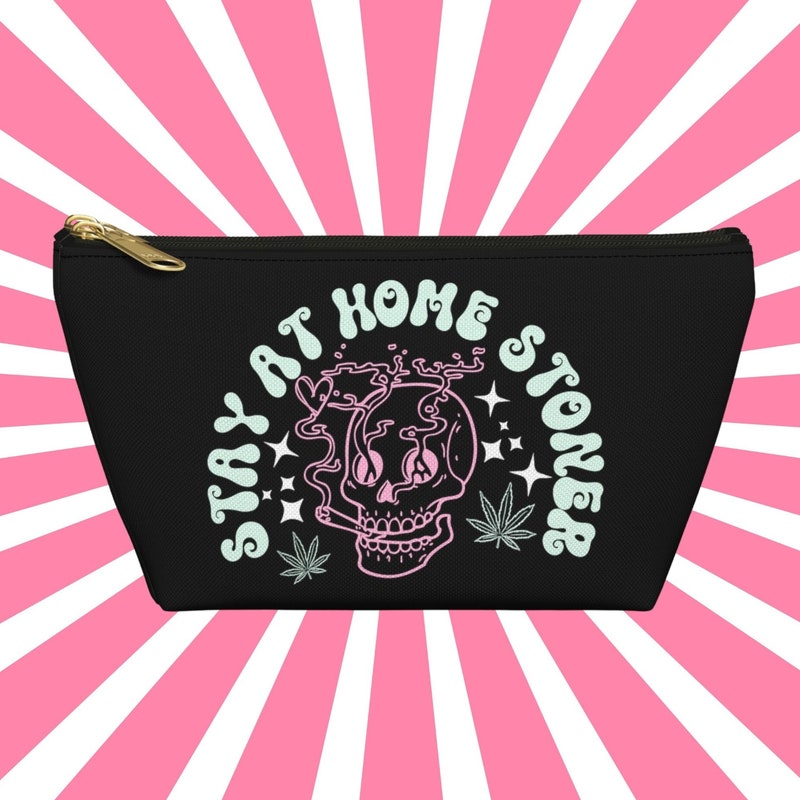 Gifts for Stoners - 60+ Gift Ideas for 2025