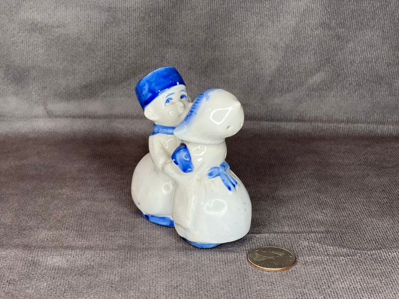 Vintage Dutch Boy & Girl Dancing Salt and Pepper Shakers Made in Japan ...