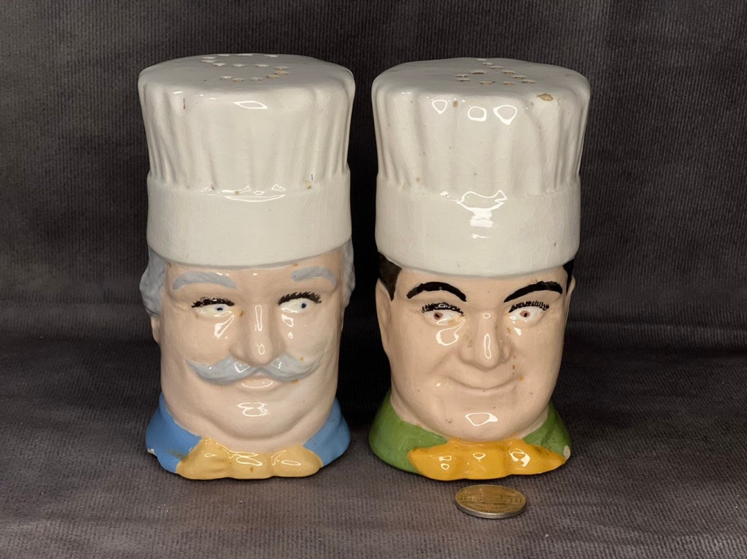 Vintage LARGE Ceramic Chefs Salt & Pepper Shakers 4 3/4 Tall - Etsy Vintage LARGE Ceramic Chefs Salt & Pepper Shakers 4 3/4 Tall - Etsy