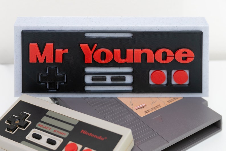 Custom Nintendo Controller Name Plate - Retro Gaming Nameplate - NES ...