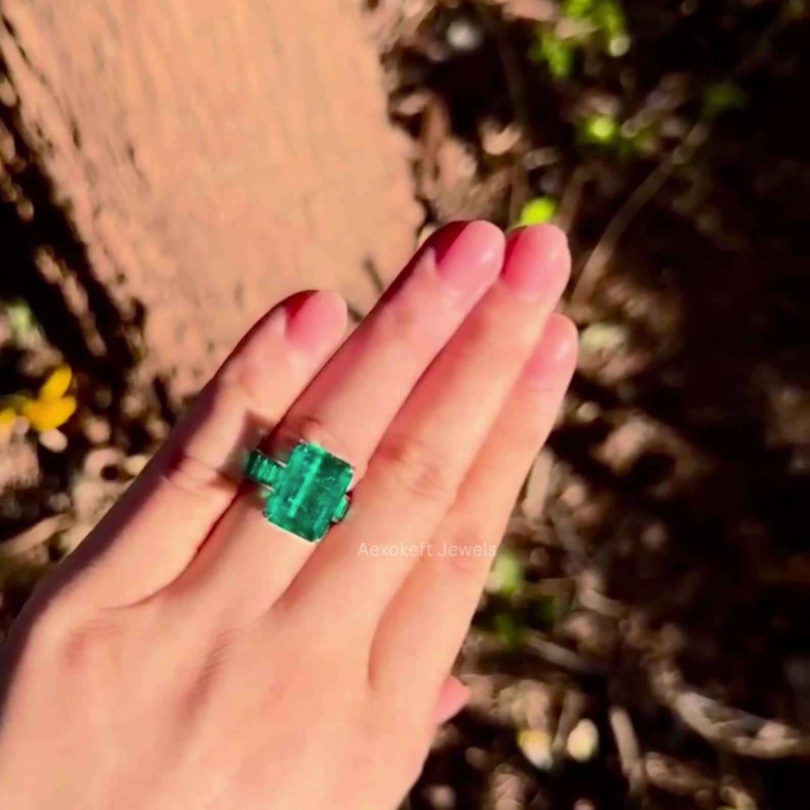 Emerald Cut Green Colombian Ring | Vintage Style Statement Ring | Solid ...