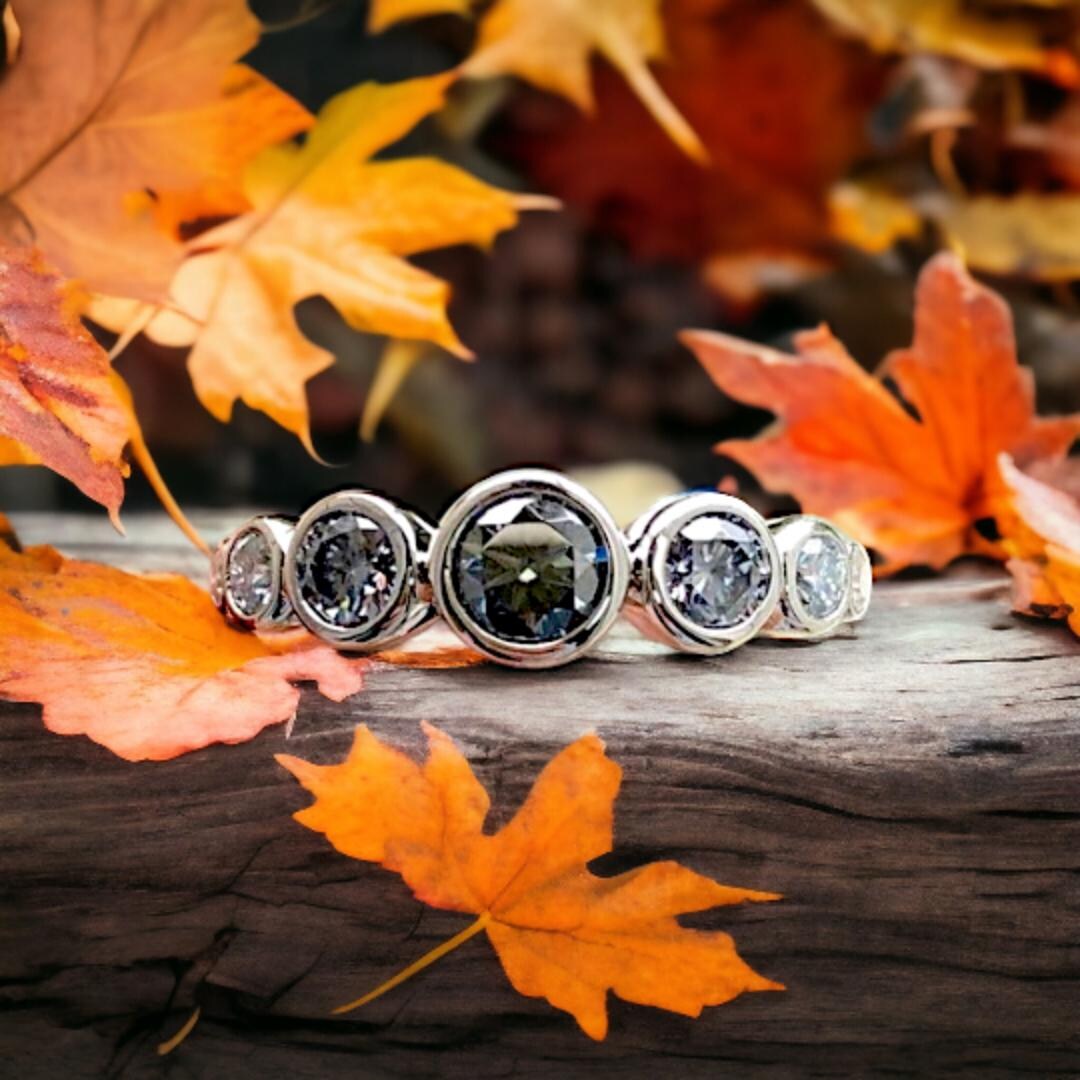 Bezel-set Brilliant Round-cut Grey Moissanite Multi-stone Ring ...