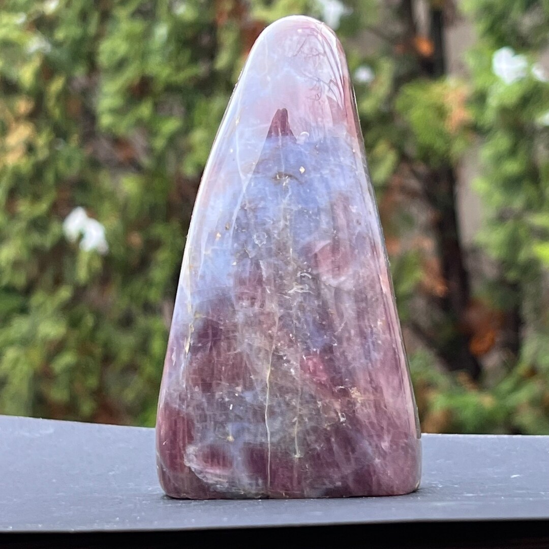 Rare Lavender Sugi Quartz Freeform 12.5×6.6×4.3 Cm Model 4 | Crystal ...