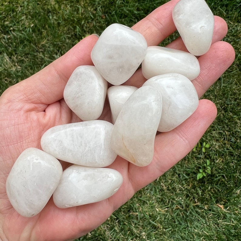One Milky Quartz Tumblestone, Snow Quartz Crystals, Minerals - Etsy