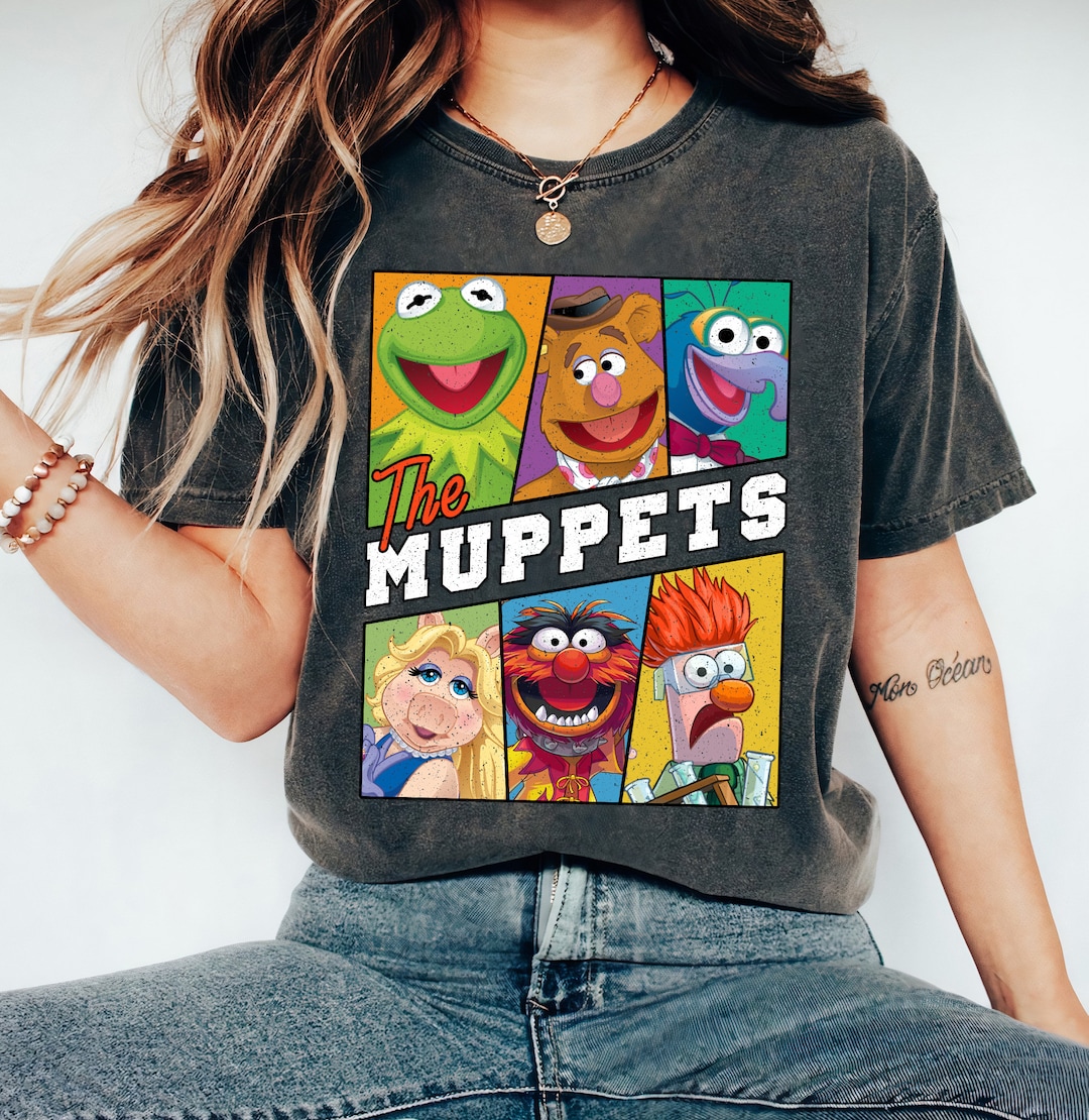 Retro Disney the Muppets Poster T-shirt, Kermit Fozzie Gonzo Ms Piggy ...