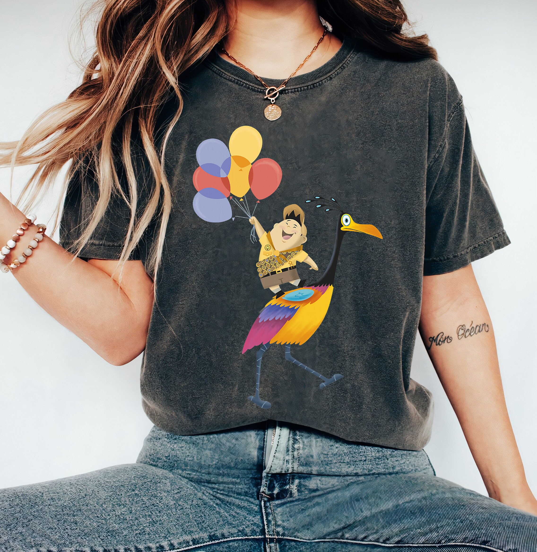 Disney Pixar up Russell Balloons on Kevin Graphic T-shirt, Disney ...