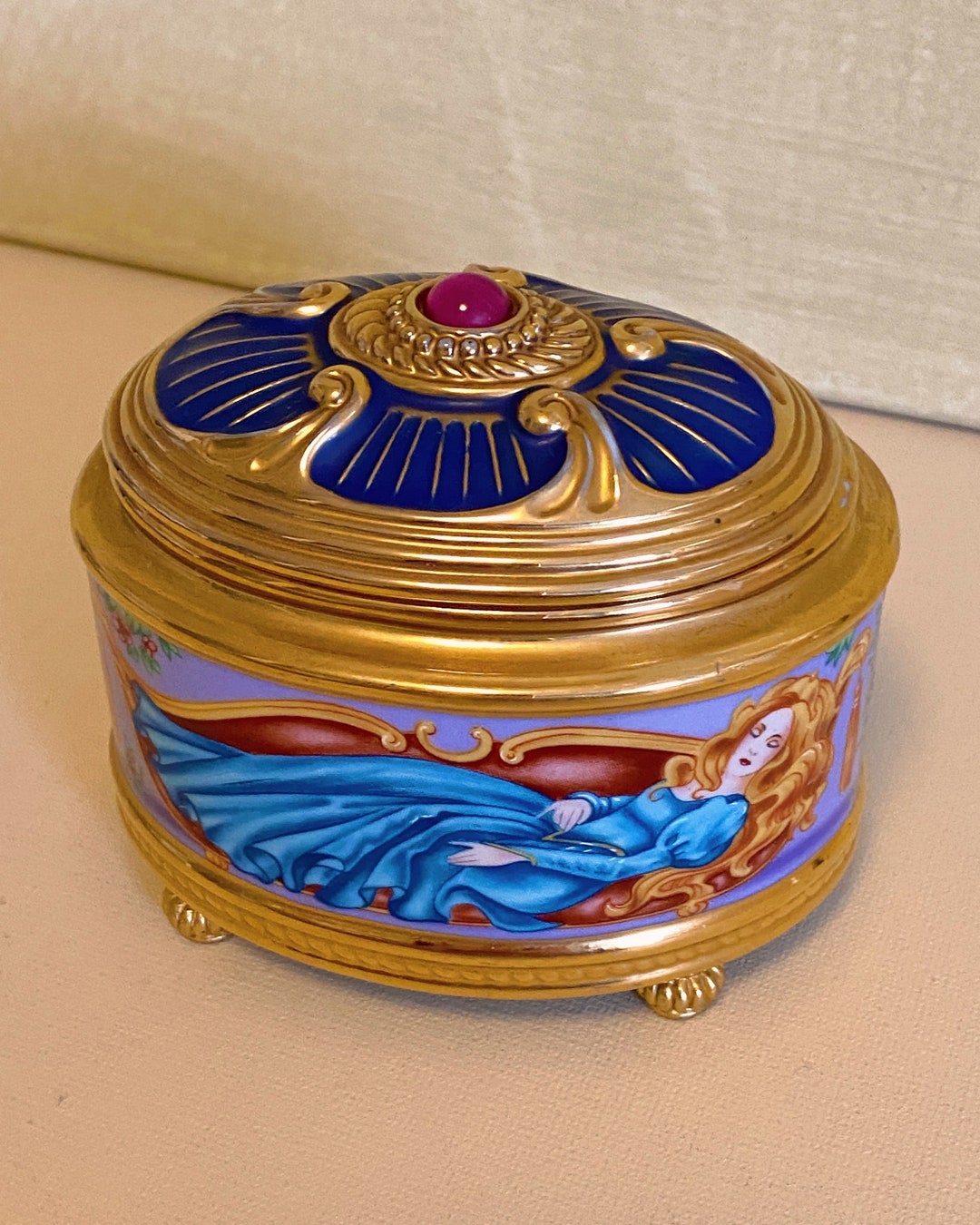 Vintage Franklin Mint House of Fabergé Sleeping Beauty Music Box ...