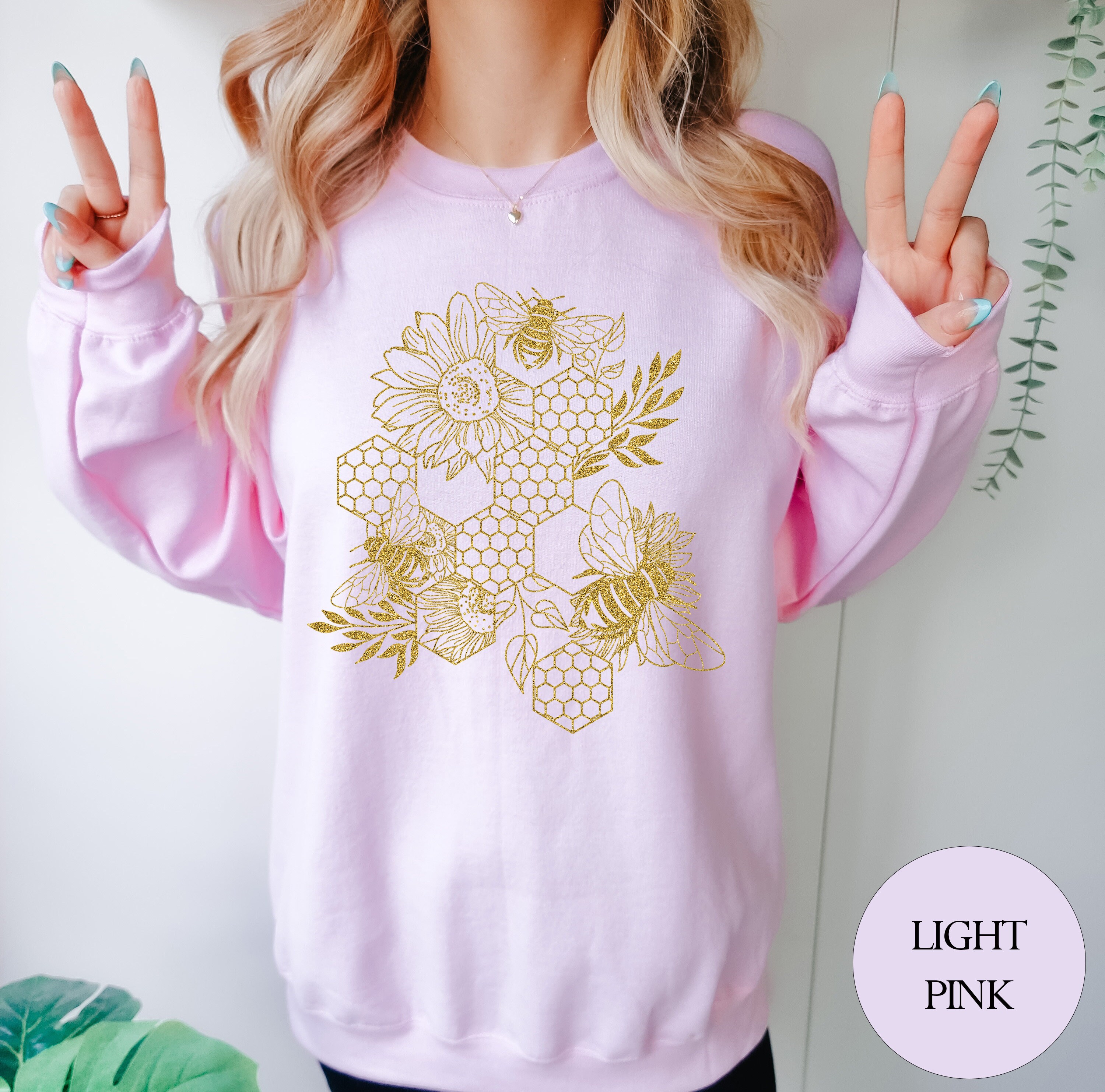 Bumblebee Sweatshirt Nature Inspired Crewneck Sweater for - Etsy