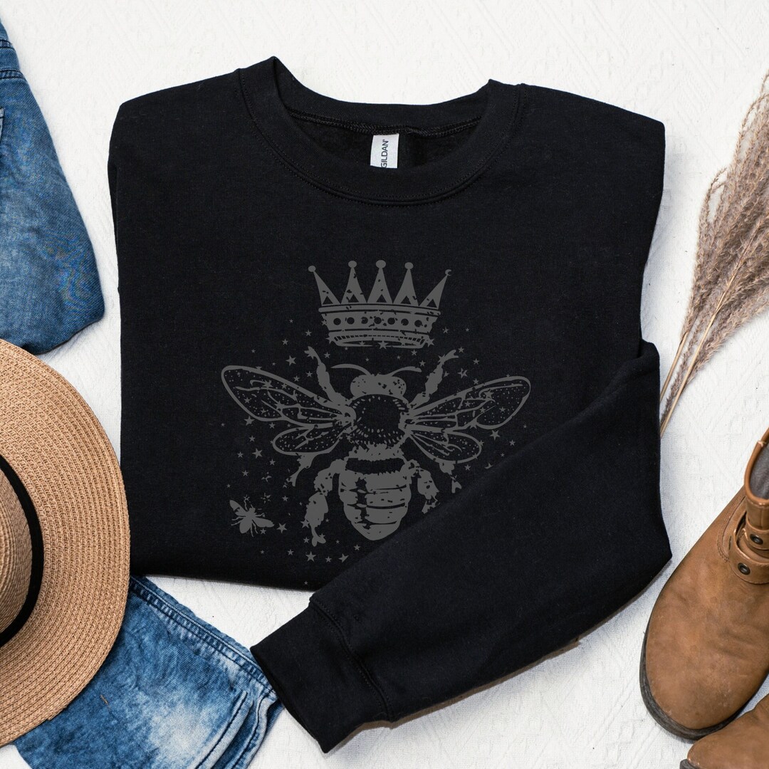 Queen Bee Shirts, Honey Bee Sweathirt, Bee Keeper Shirt, Apiculturist ...