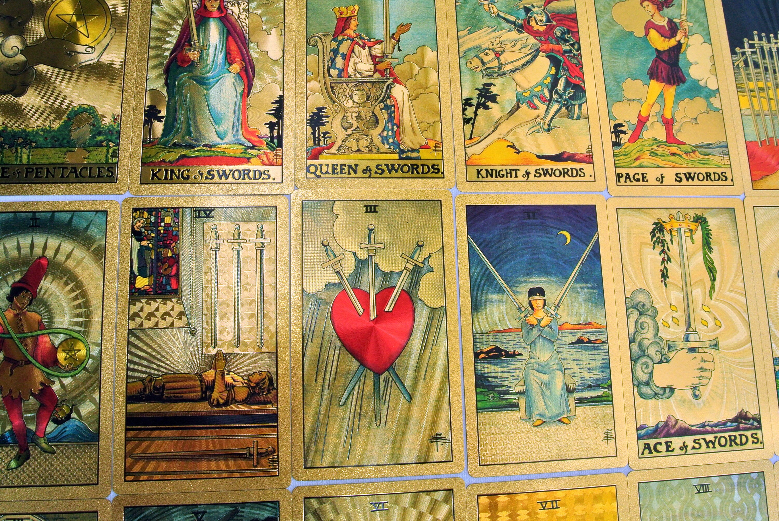 Unique Eco Plastic Waterproof Tarot Deck Gold Foil Tarot Big Size 3x 5 ...