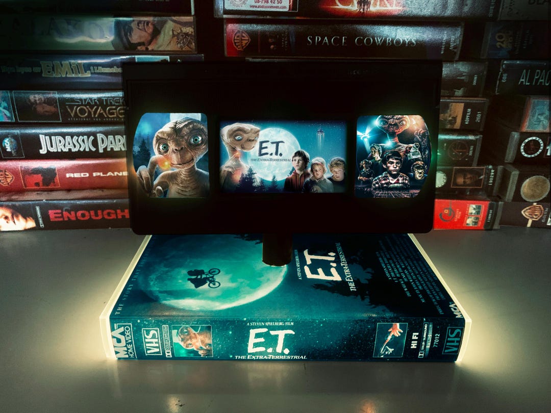 Handmade E.T. VHS Lamp:80s Movie Night Light, Retro Decor - Etsy