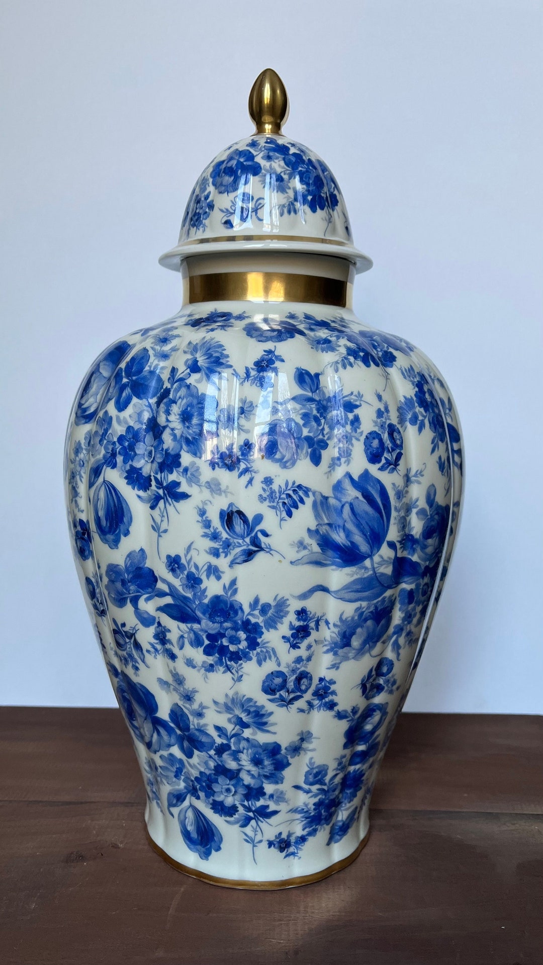 Large Porcelain Vase by Bavaria Thomas Ivory - Etsy