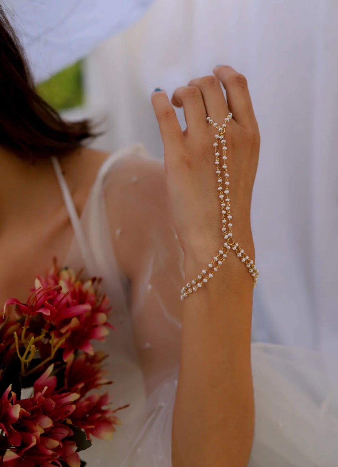 Pearl Hathphool: Dainty Hand Harness With Bronte Pearls - Etsy