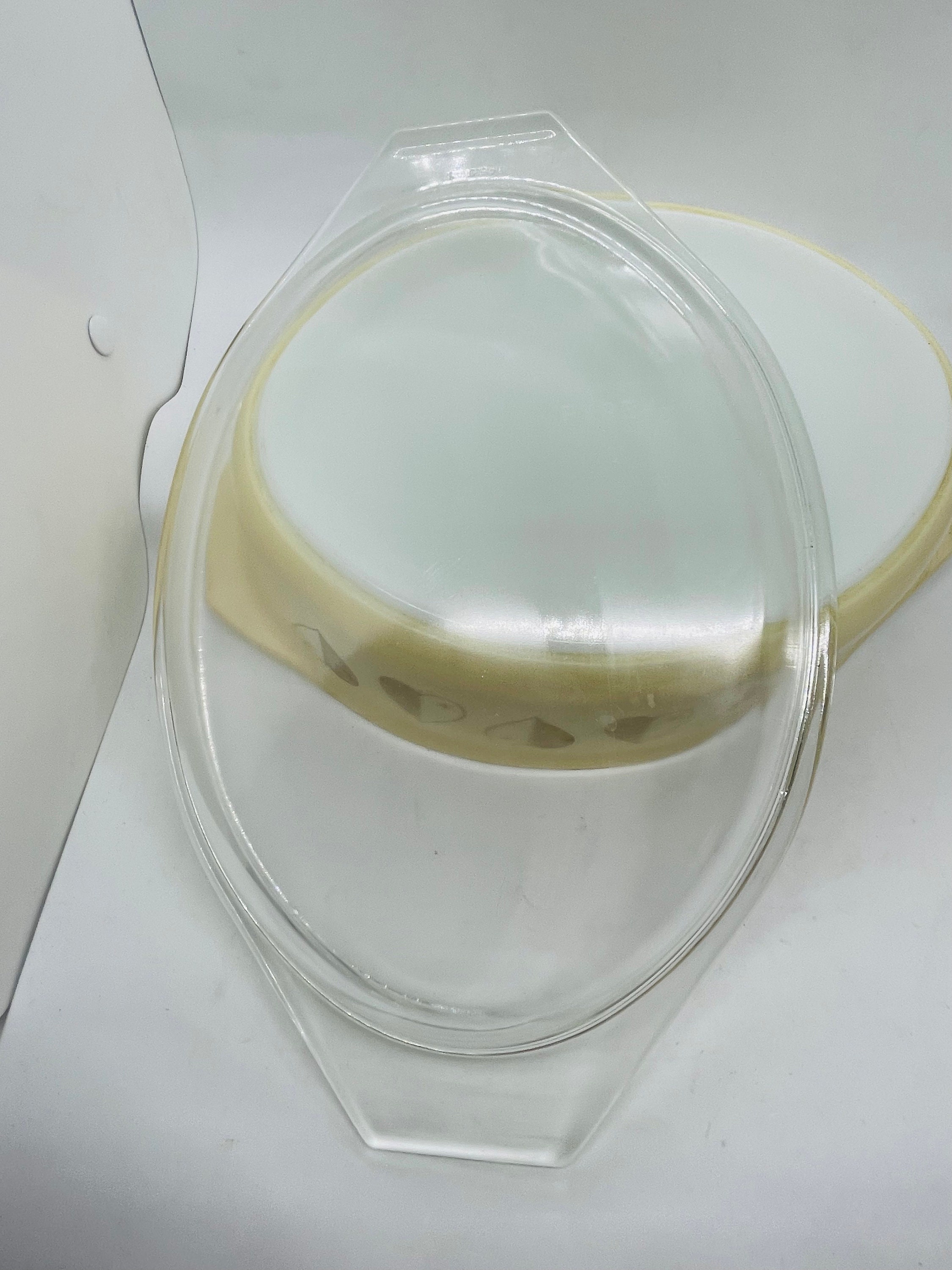 1958 PYREX Golden Hearts 2.5 Quart Casserole Dish - Etsy