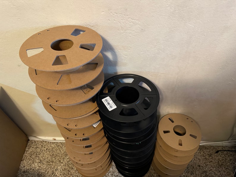 Upcycled 3D Printing Waste: Small Spools for Eco-friendly Organization ...