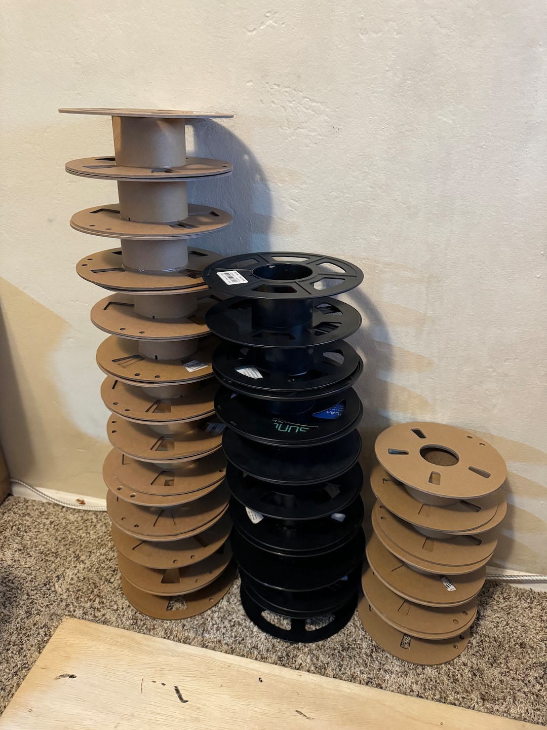 Upcycled 3D Printing Waste: Small Spools for Eco-friendly Organization ...