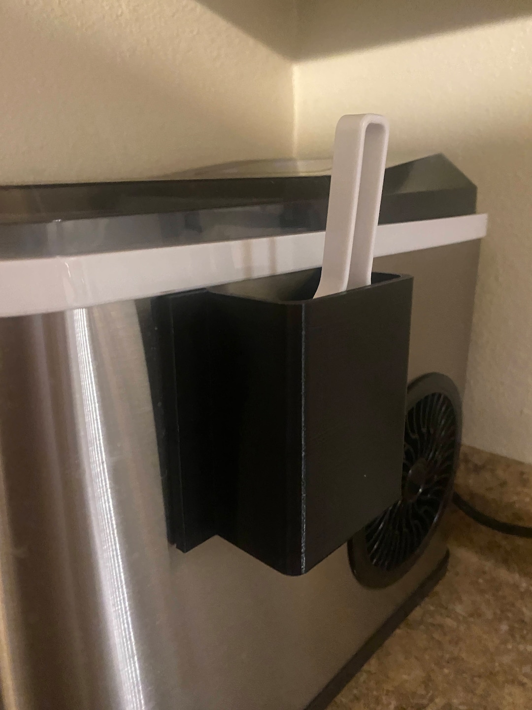 3D Printed Magnetic Scoop Holder for Countertop Ice Maker - Organize ...