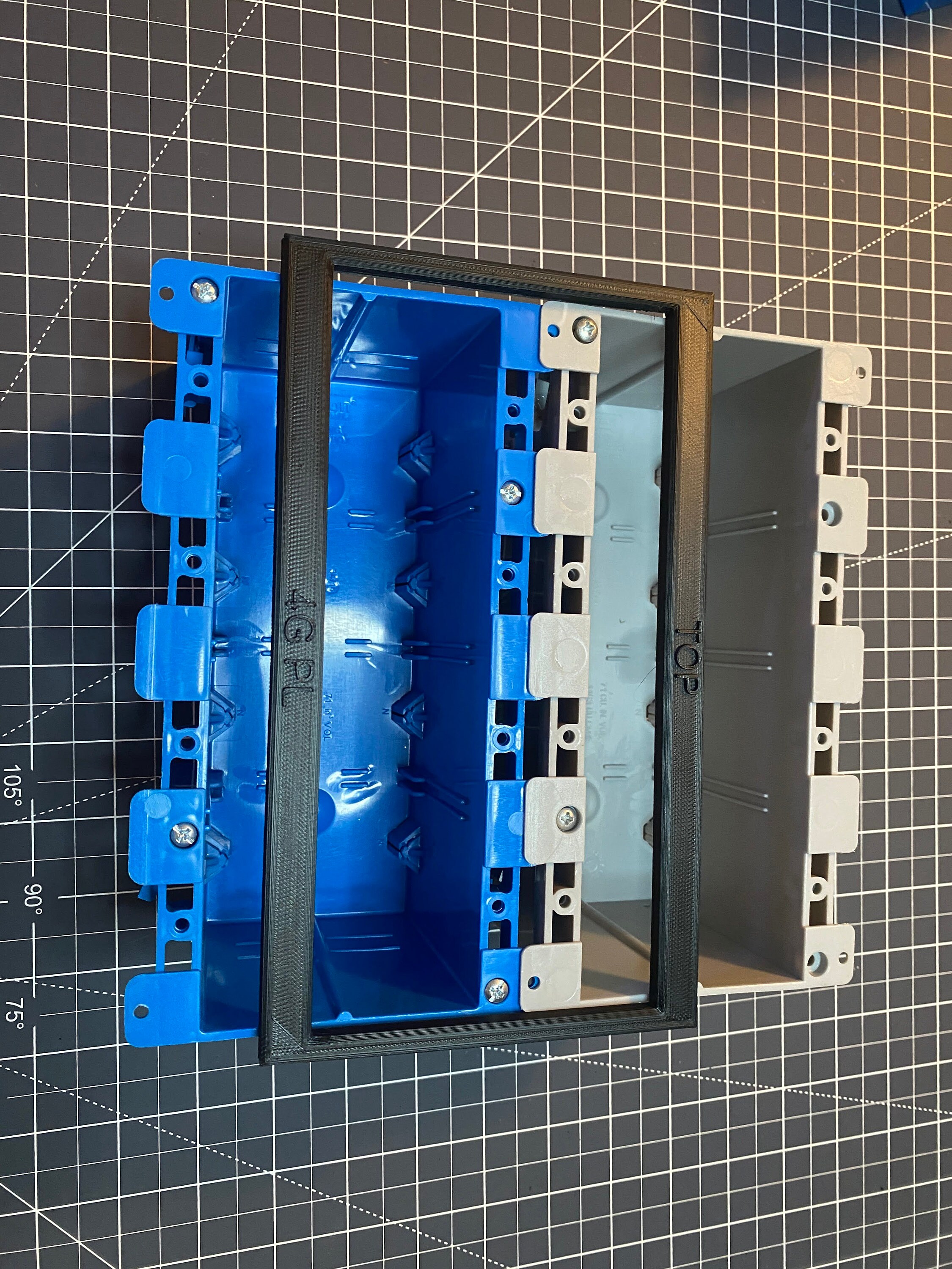 Precision Electrician's Cut-in Box Template Collection: 1-4 Gang, Round ...