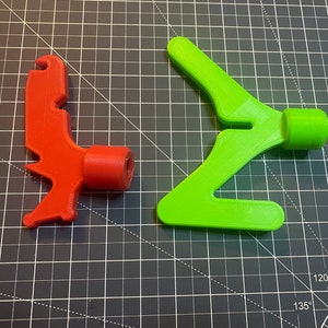 3D Printed Christmas Light Installation Painters Pole Hook Attachment ...