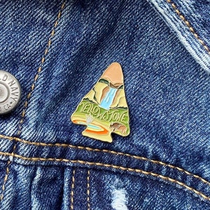 Yellowstone National Park Enamel Pin | Hiking & Travel Collectible - Etsy