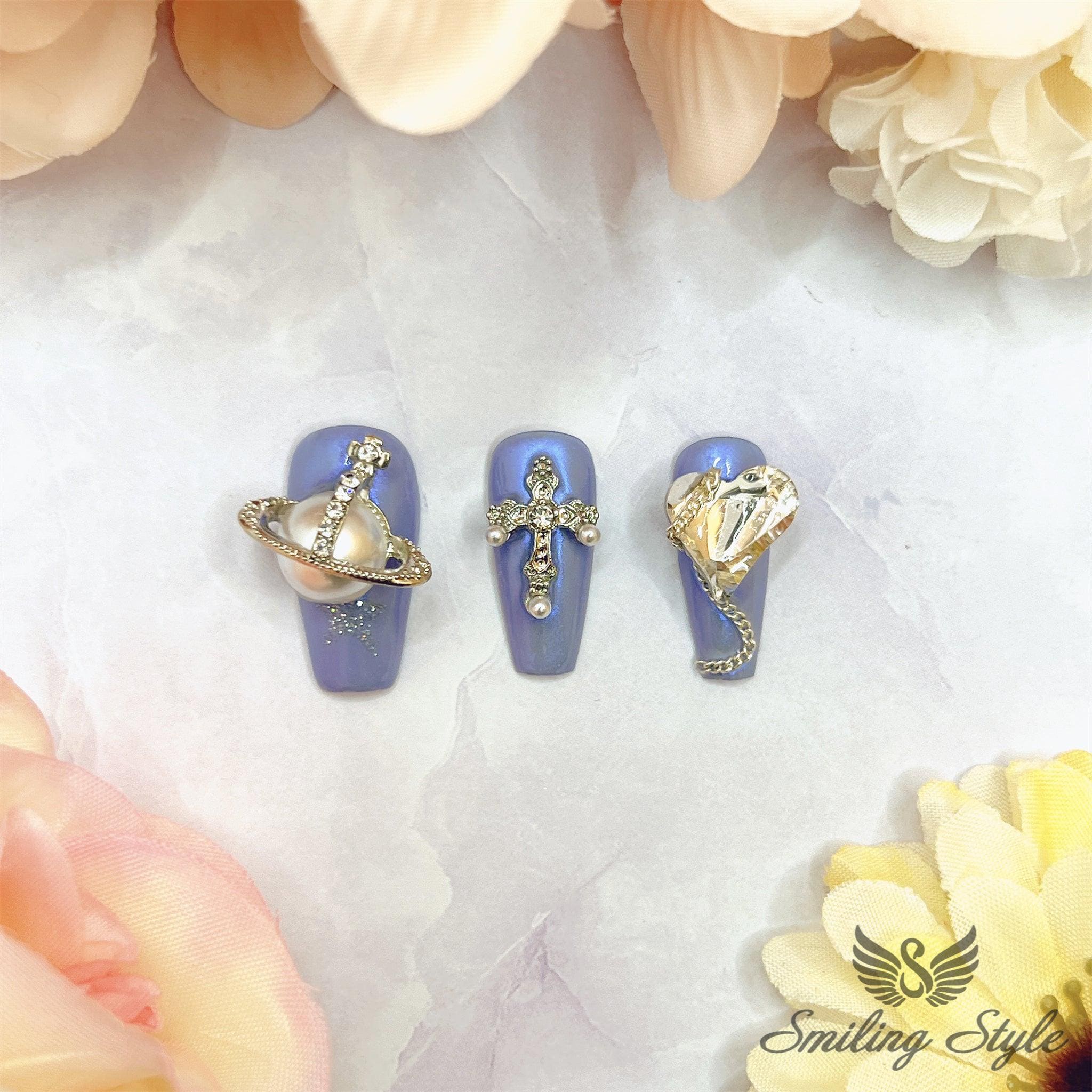 Blue Cat's Eye Planet Press on Nails by SMILINGSTYLE | Luxury Fake ...
