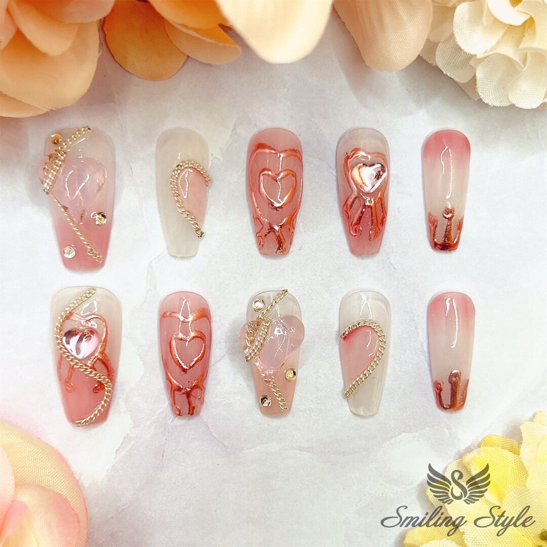 Powder Puff Pink Chain Press on Nails by SMILINGSTYLE | Luxury Fake ...