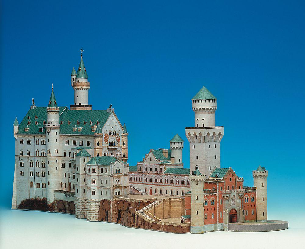 Printable Castle Paper Model PDF – DIY 3D Papercraft Template for ...