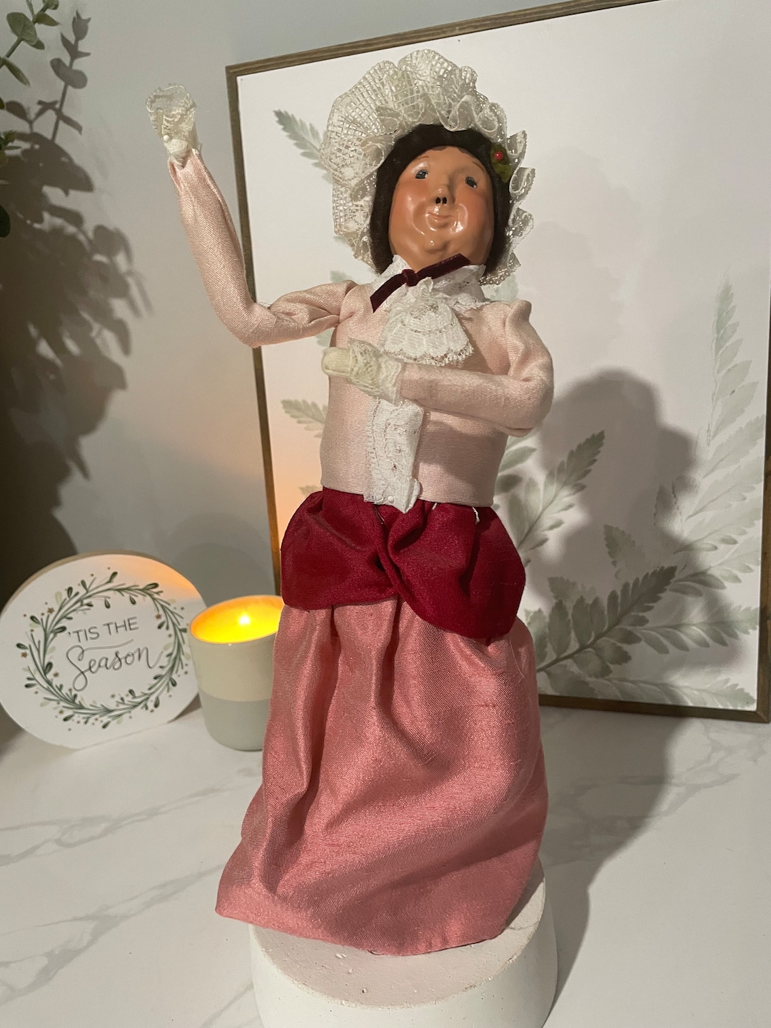 Byers Choice the Carolers - Mrs. Fezziwig Second Edition - Etsy