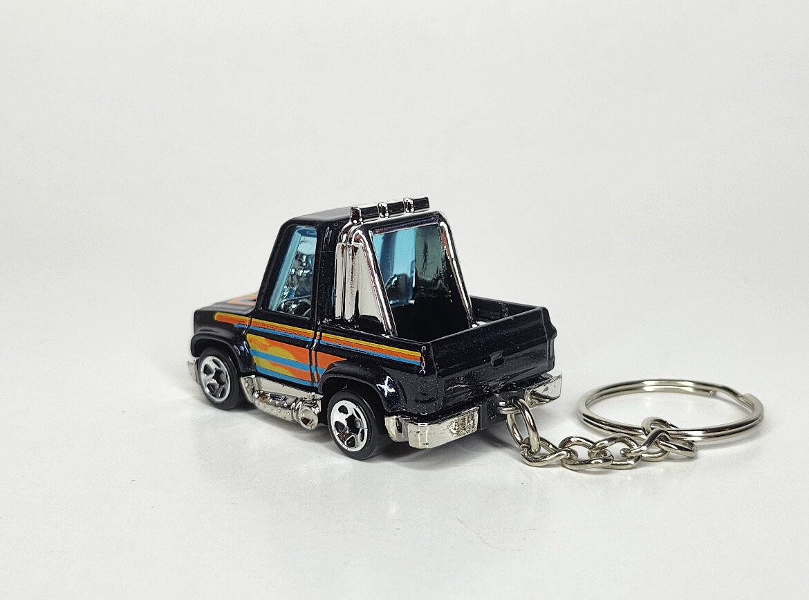 Toond 1983 Chevy Silverado Keychain hotwheels - Etsy