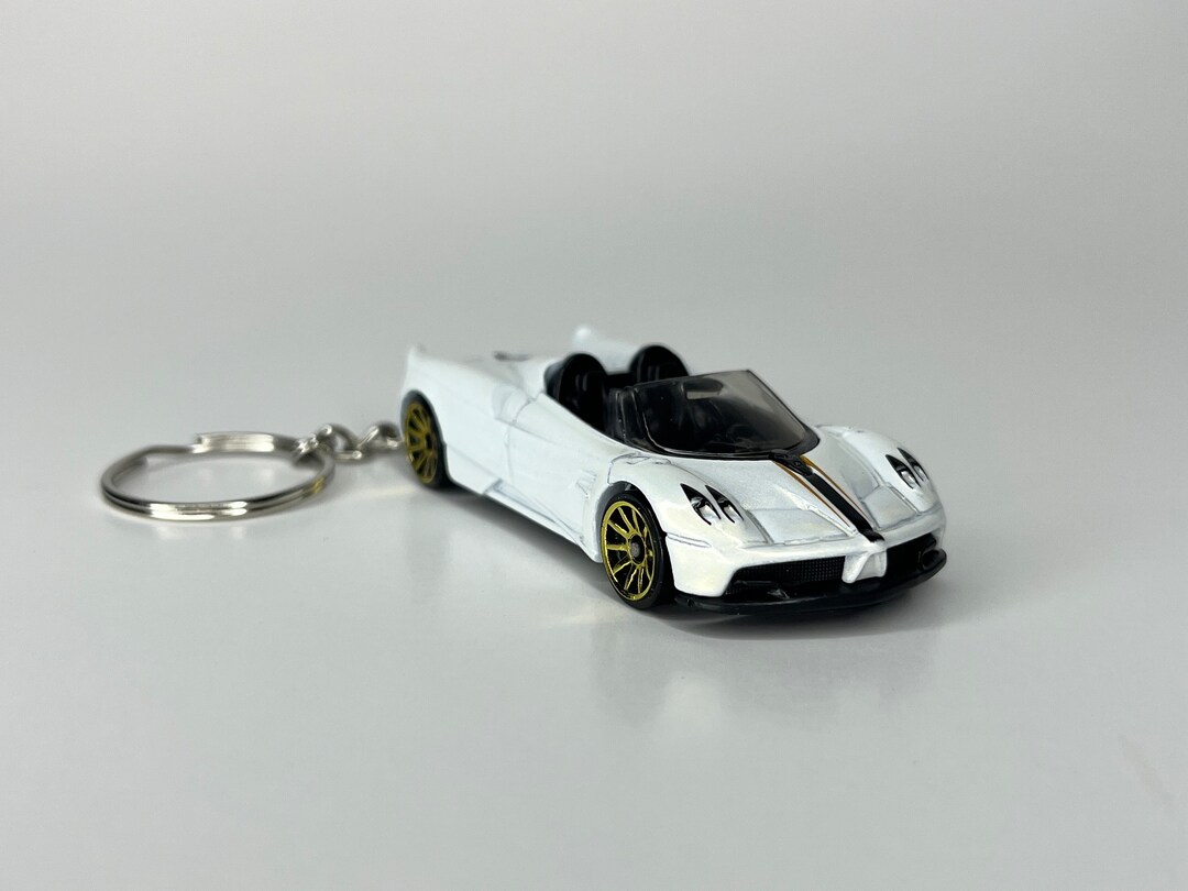 2017 Pagani Huayra Keychain - Etsy