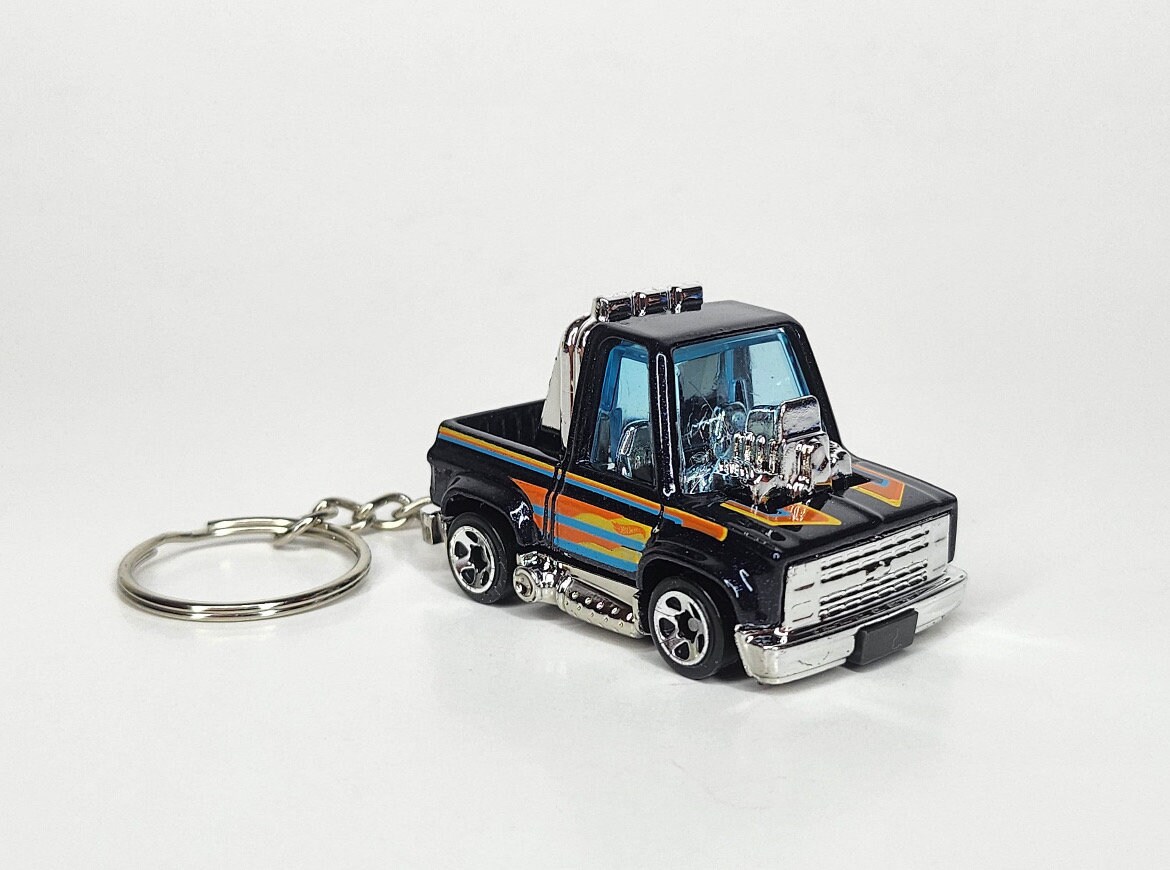Toond 1983 Chevy Silverado Keychain hotwheels - Etsy
