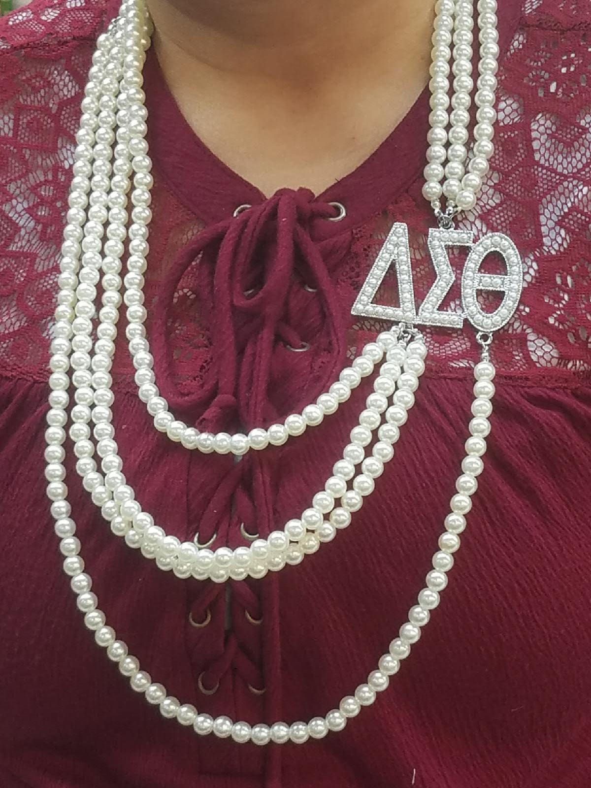 Delta Sigma Theta Side Pearl Necklace - Etsy