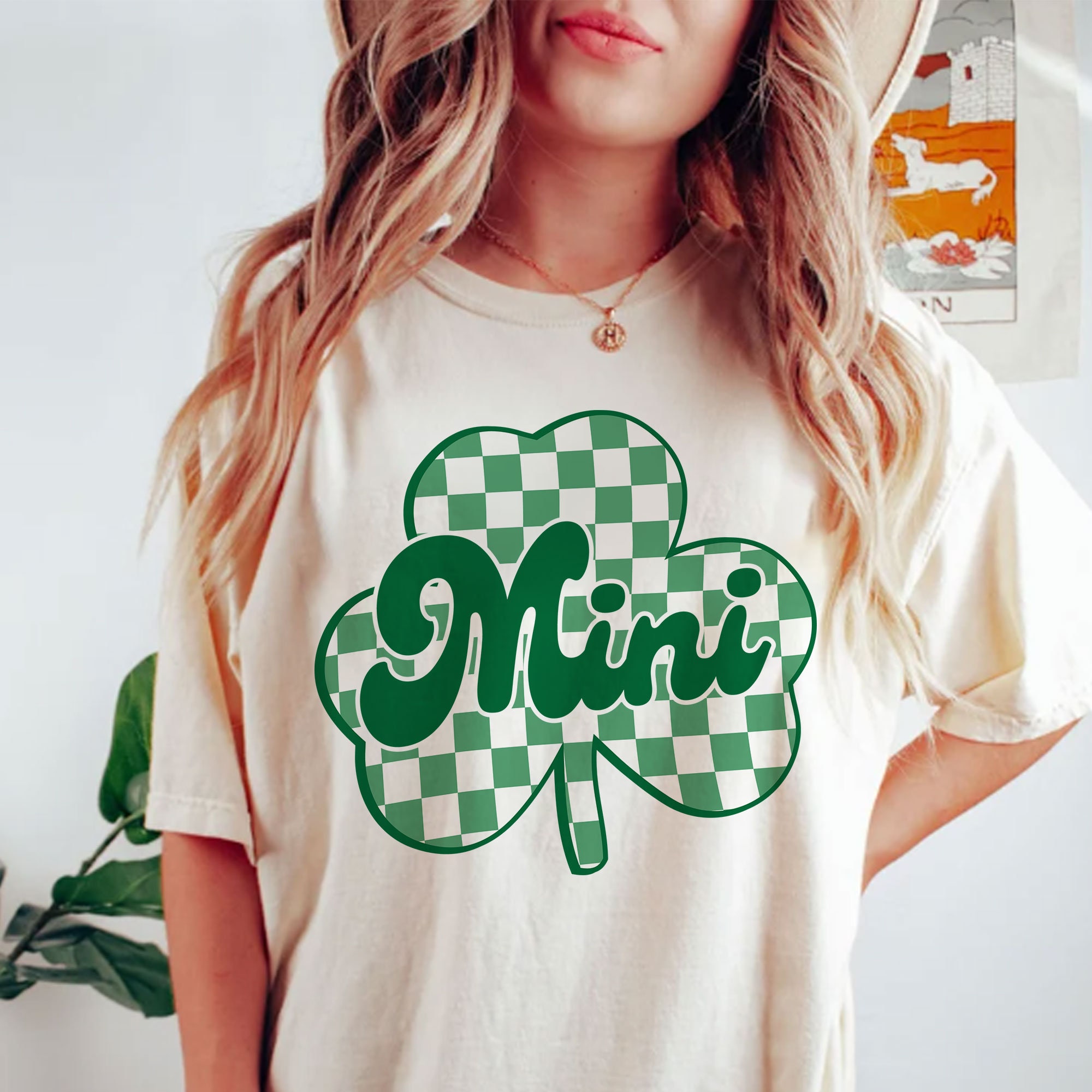 Mini Shamrock SVG PNG, Mama Png, Lucky Png, St Patrick's Day Png ...