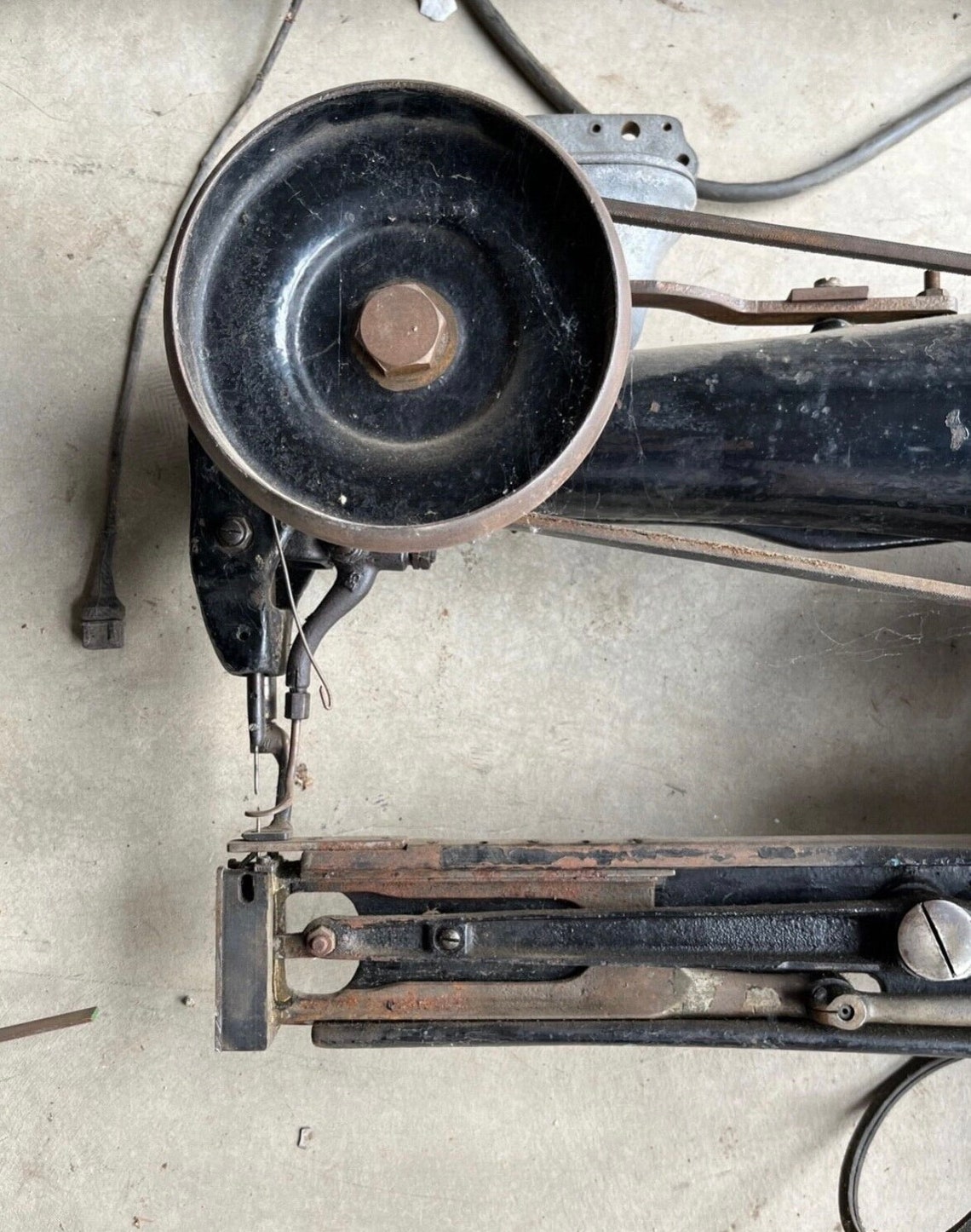 Puritan Leather Sewing Machine “alligator” - Etsy