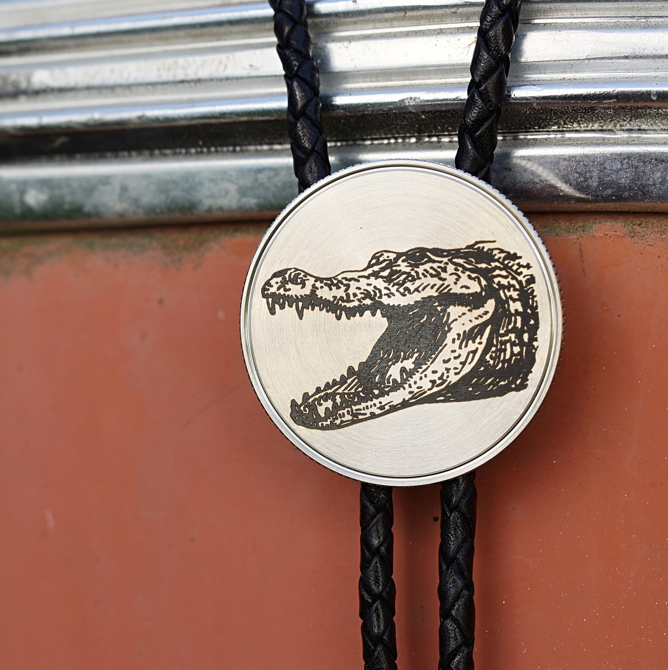 Alligator Bolo Tie ~ Engraved Stainless Steel & Leather - Etsy