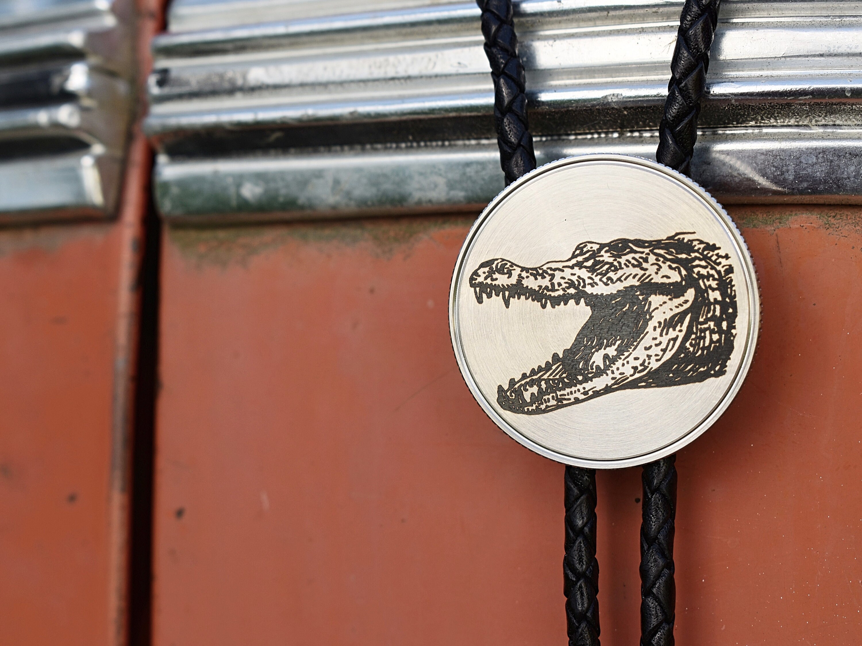Alligator Bolo Tie ~ Engraved Stainless Steel & Leather - Etsy