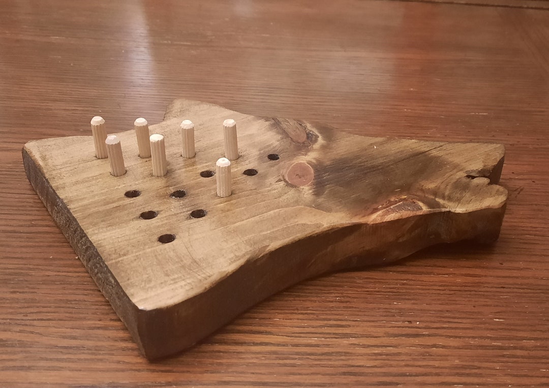 Wood Peg Game-wolf - Etsy