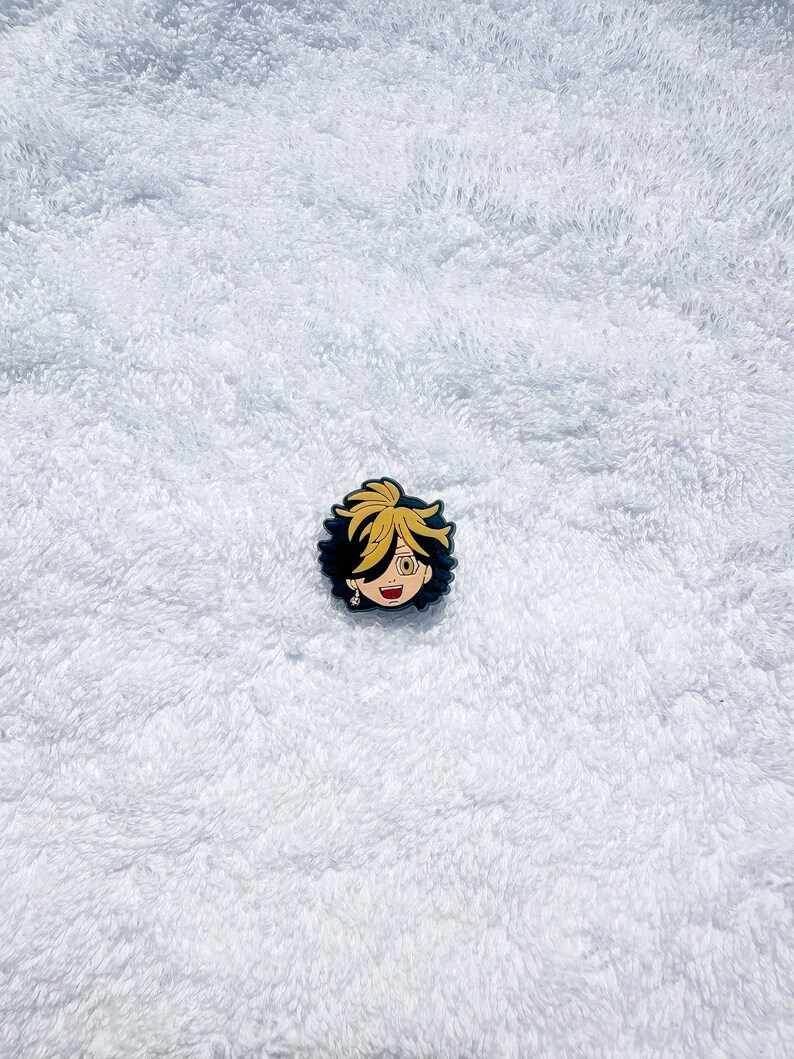 Tokyo Revengers Jibbitz Anime Jibbitz Shoe Charms for Crocs Cute Croc ...