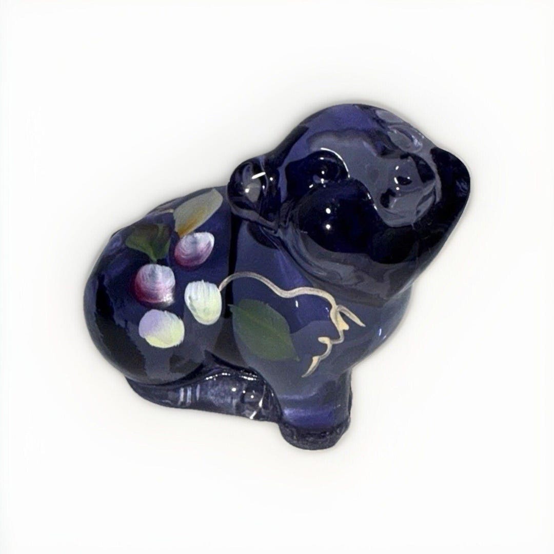 Fenton Purple Pig Hand Painted by L EVERSON With Flowers FENTON GLASS ...